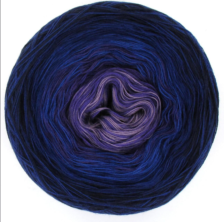 PREORDER Lola Classic Viola Blue Moon – BELLEMAE YARNS