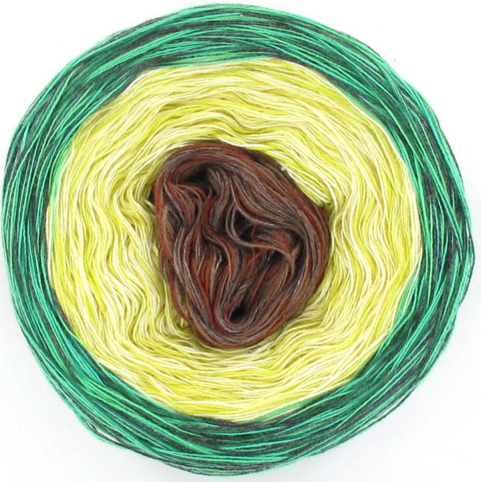 PREORDER Lola Cheeky Fruits Avocado – BELLEMAE YARNS